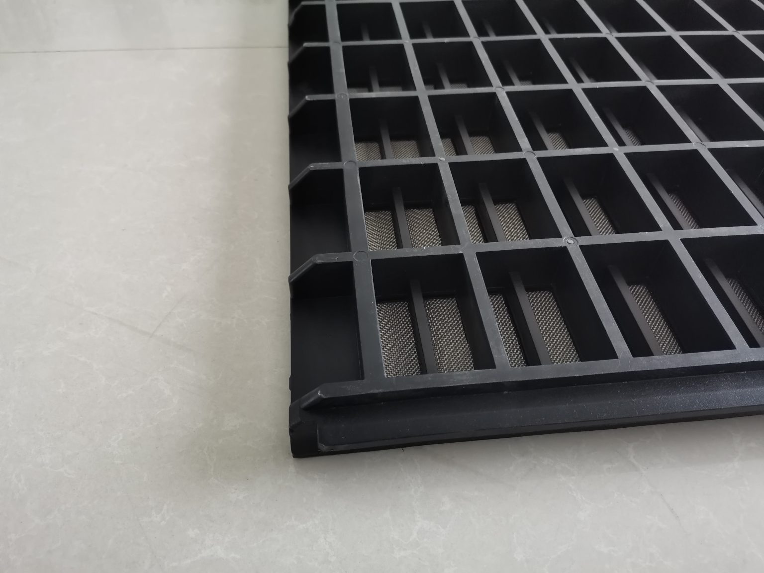 Brandt Shaker Screen Replacement | Solids Control World